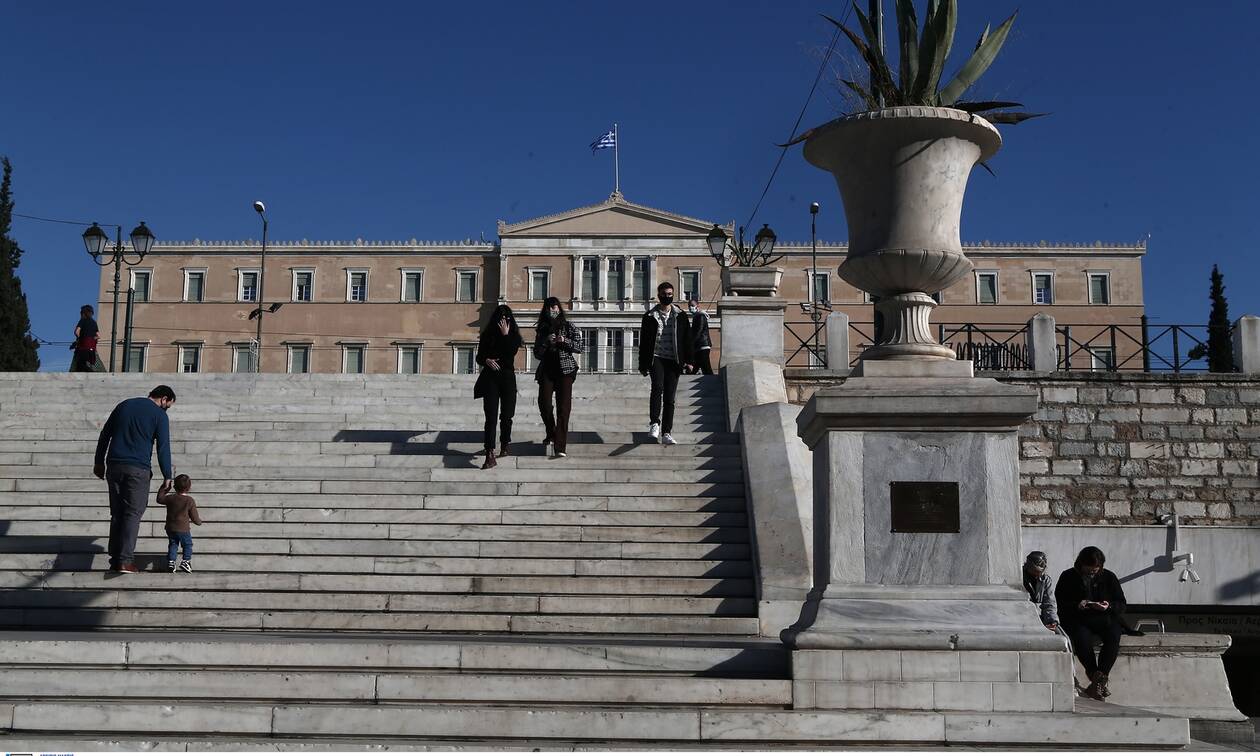 ΑΝΑΣΚΟΠΗΣΗ 2020:Τα σημαντικότερα γεγονότα στην Ελλάδα τη χρονιά που ...